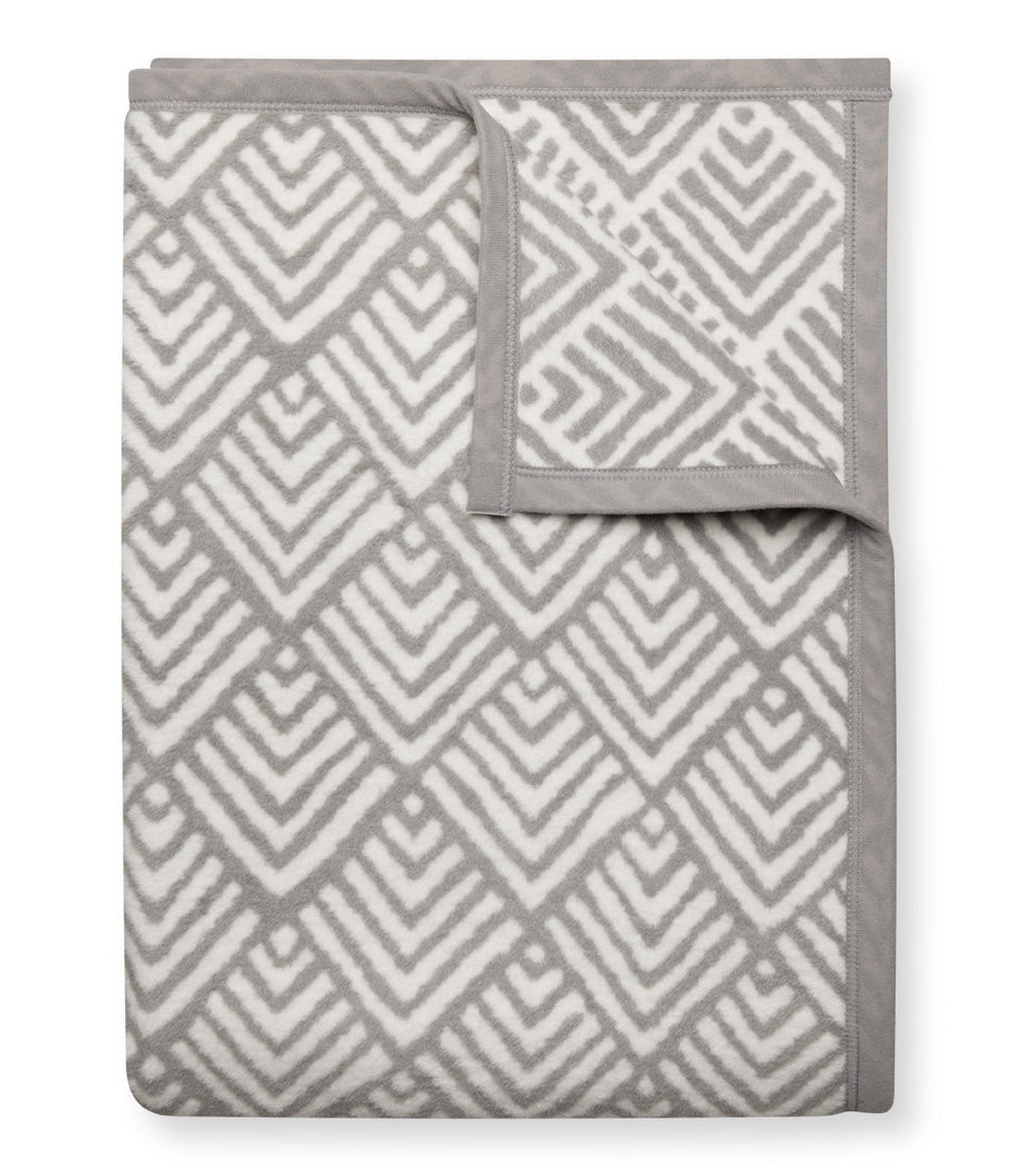 ChappyWrap Blankets – Cozy, Durable & Gift-Ready – Be Charmed